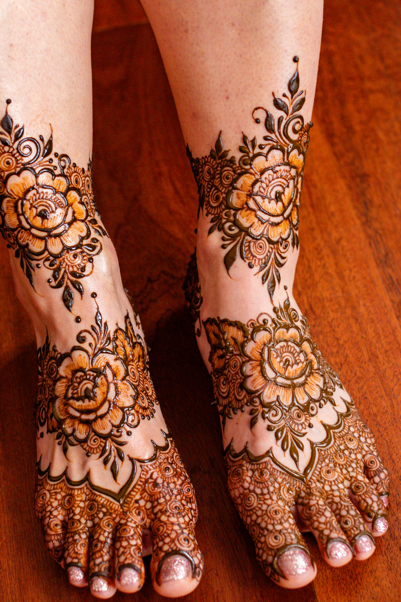 leg mehndi design - mehndidesignes.in